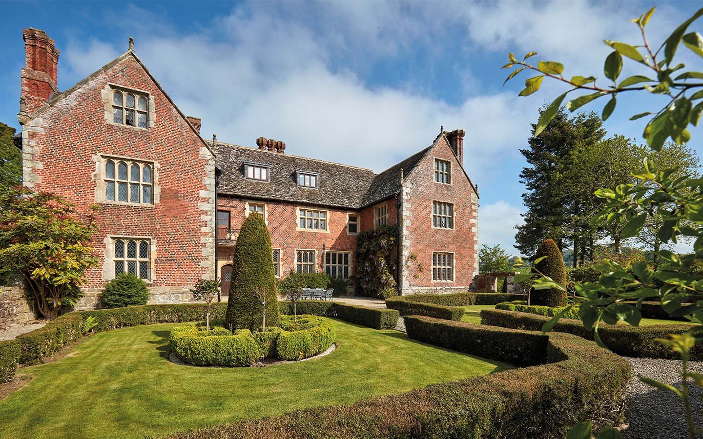 Case Study: Plaish Hall by Tom Howley